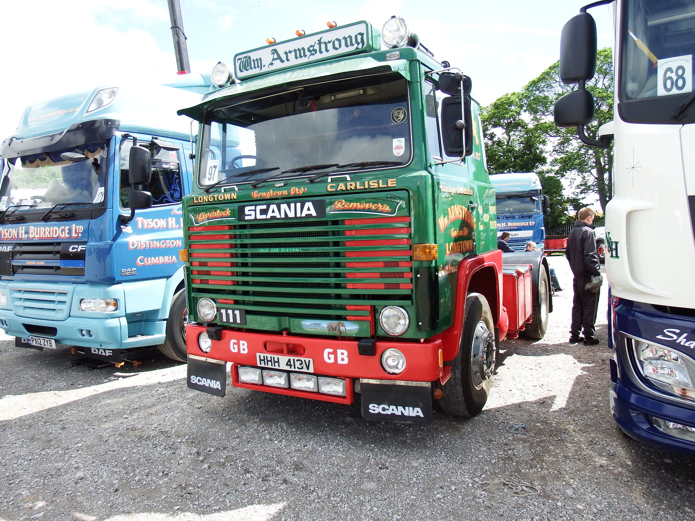 WM Armstrong Scania 111 - Truckanddriver.co.uk